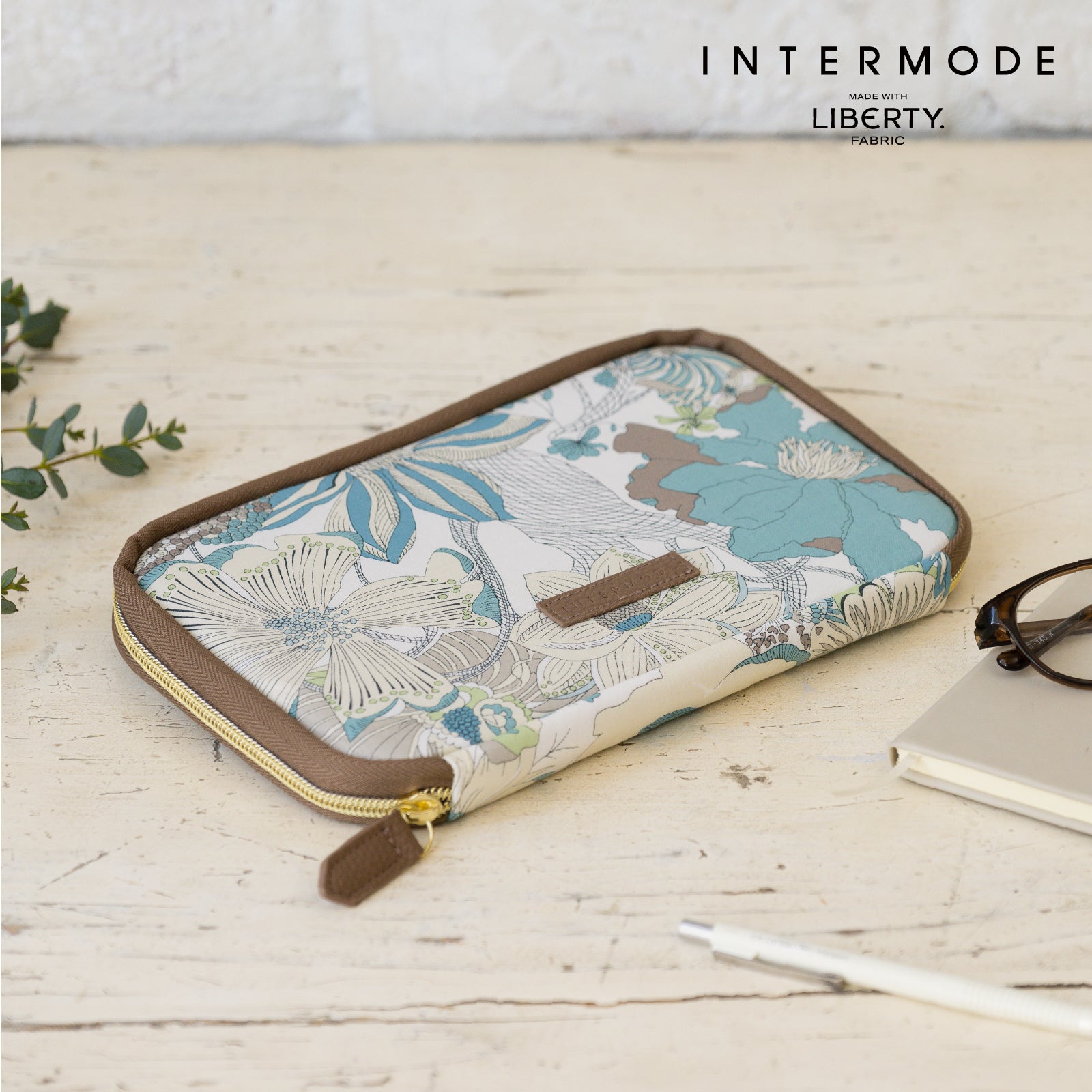 お財布型マルチポーチ #187b Gabriela (ガブリエラ) グリーン – INTERMODE KAWABE